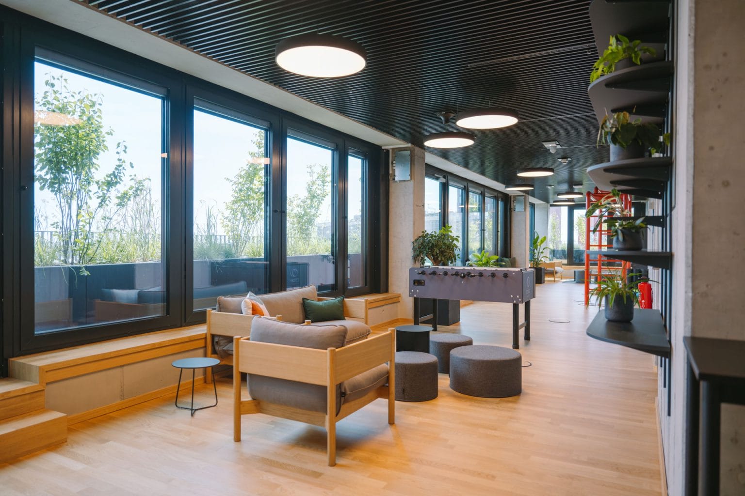 Explore HafenCity Workspaces | EDGE Workspaces - Private Offices & More