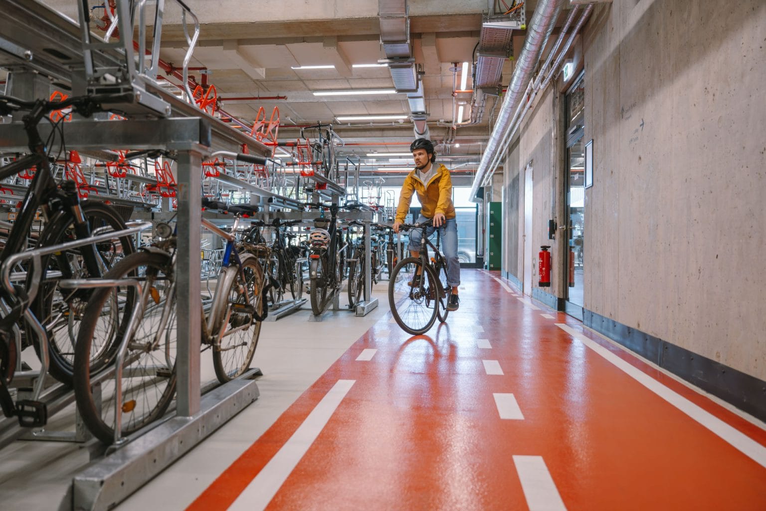 Explore HafenCity Workspaces | EDGE Workspaces - Private Offices & More